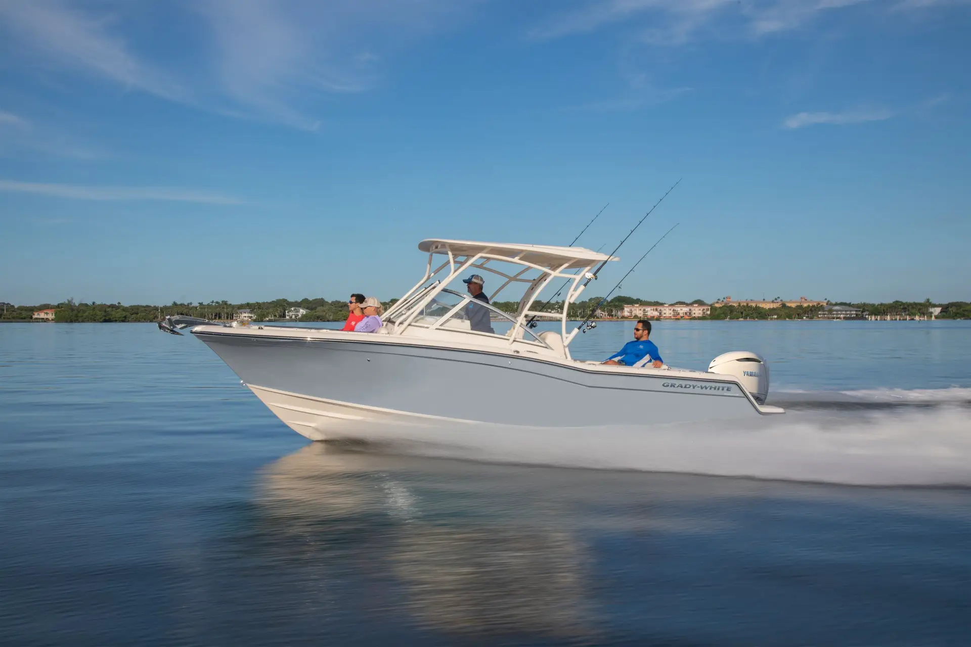 Used boats for sale on Cape Cod & RI | Cataumet Boats